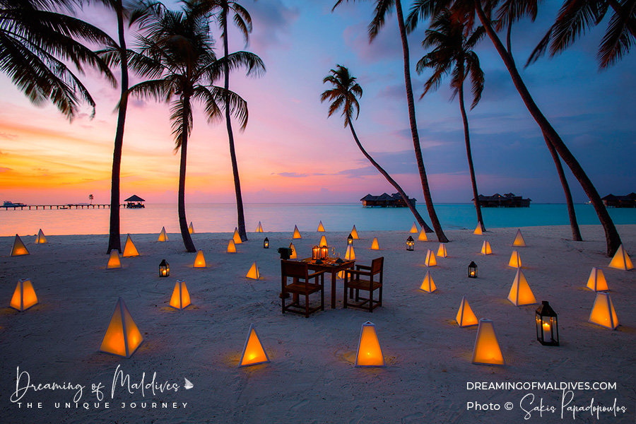 10 Romantic Sunset Beach Dinners in Maldives that will melt your Heart
